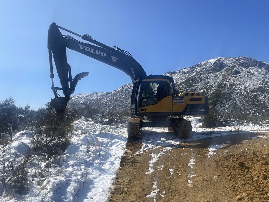 Gallery – Bucket and Blade Contracting